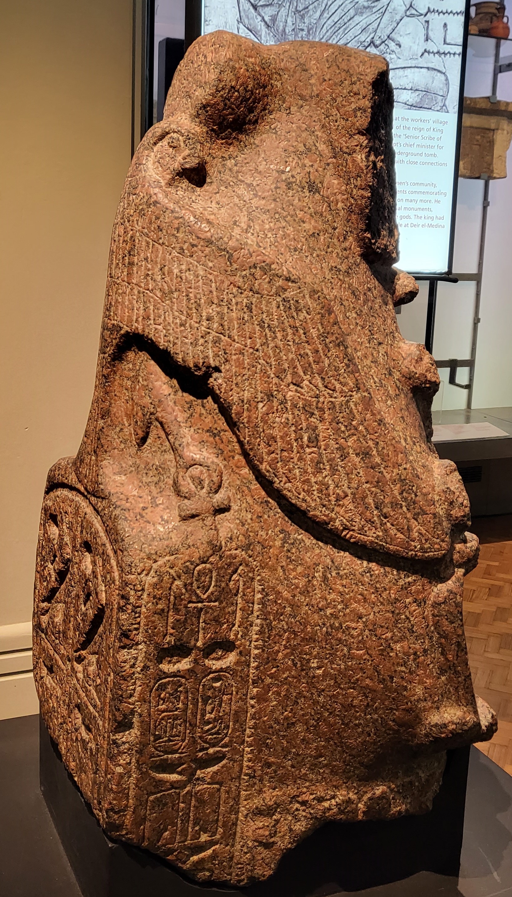 Review of the re-displayed Egypt and Sudan gallery of the Manchester ...